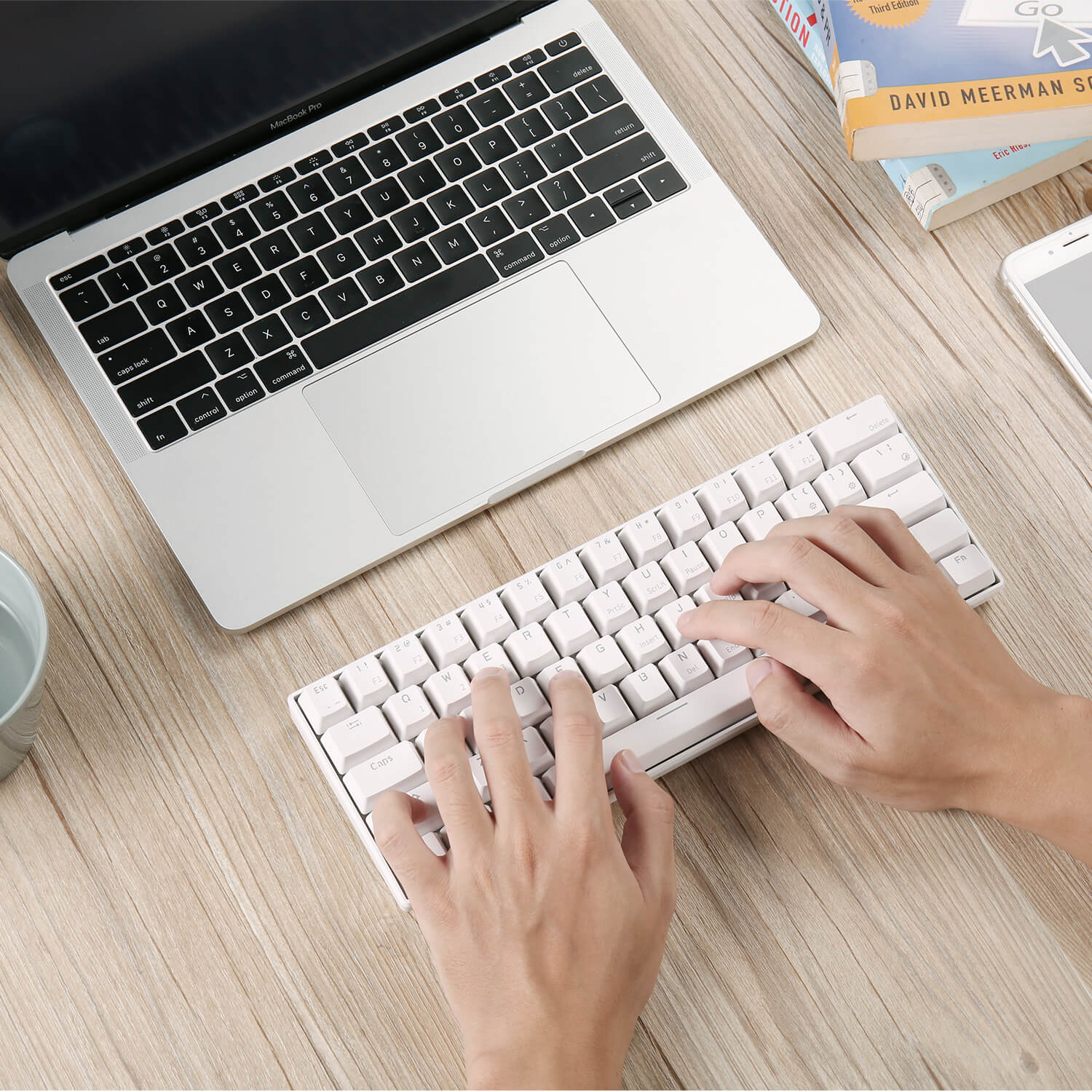 ROYAL KLUDGE RK61 61 Keys Wireless 60% Mechanical Gaming Keyboard White ...